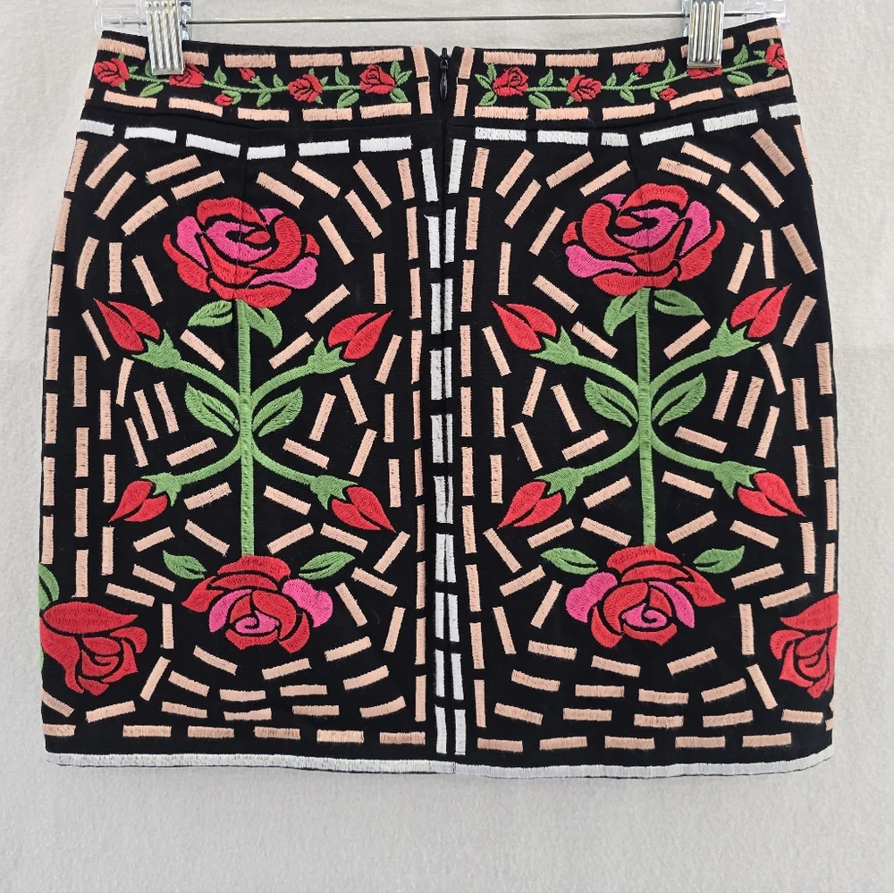 Herencia | Skirts | Nwt Herencia Collection Heavy Embroydery Lined ...